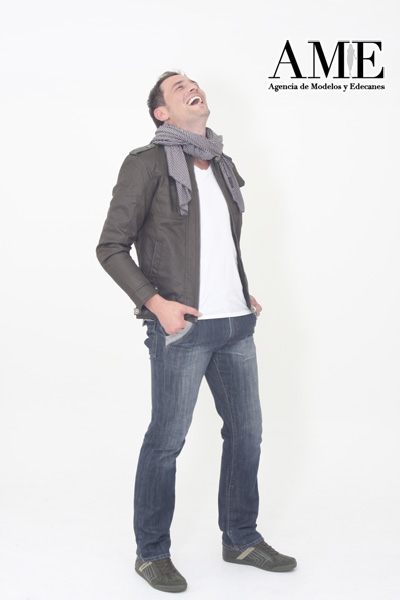 Ricardo H - Agencia de Modelos y edecanes AME